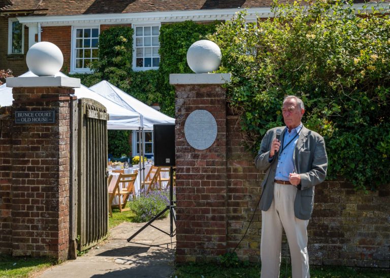 Tante Anna remembered at Bunce Court - AJR