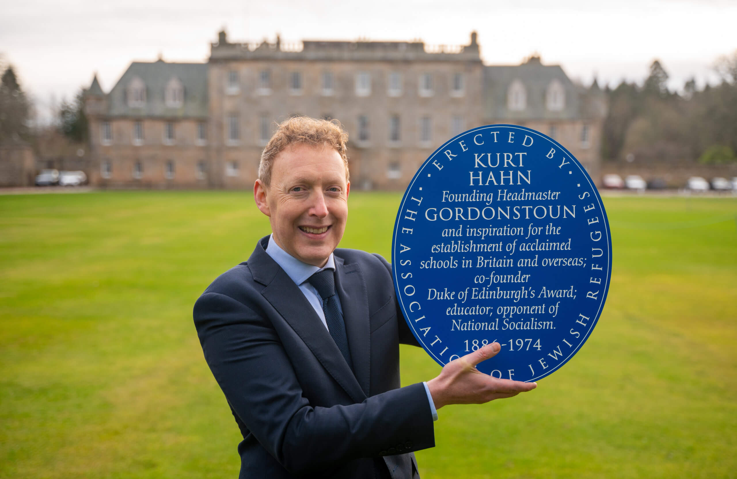 AJR Blue Plaque honours Kurt Hahn at Gordonstoun - AJR